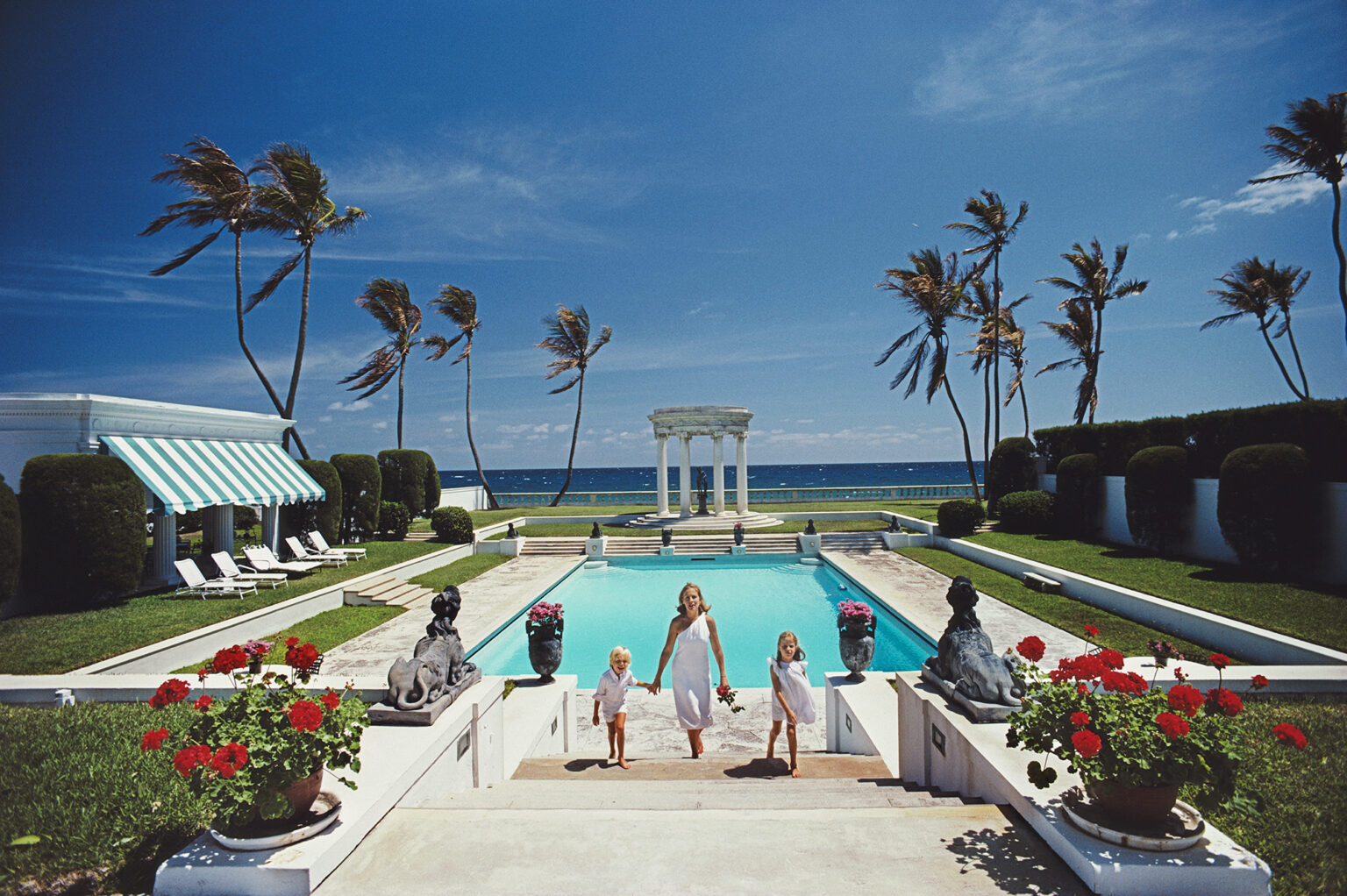 Neo-Classical Pool - Galerie Prints - Premium Photographic Prints