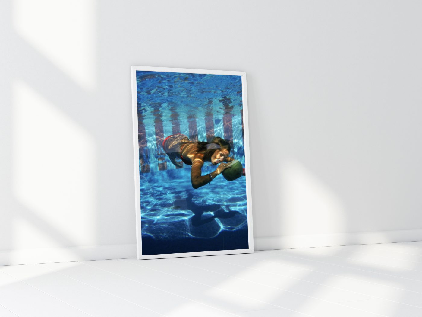 Underwater Drink - Galerie Prints - Premium Photographic Prints
