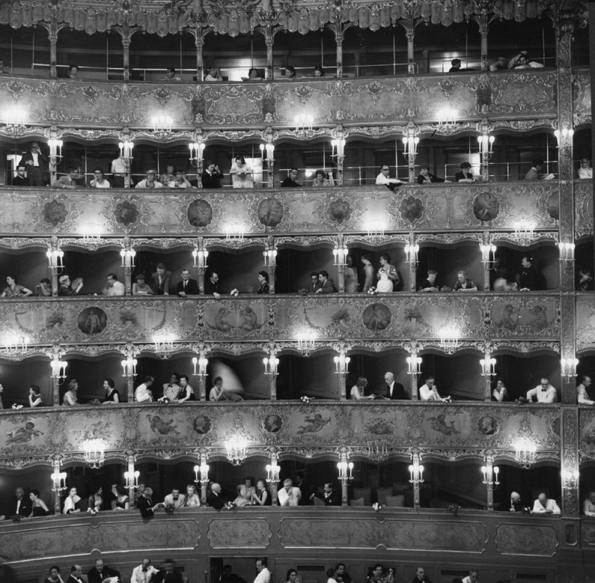 The Stage & Opera Houses - Galerie Prints - Premium Photographic Prints