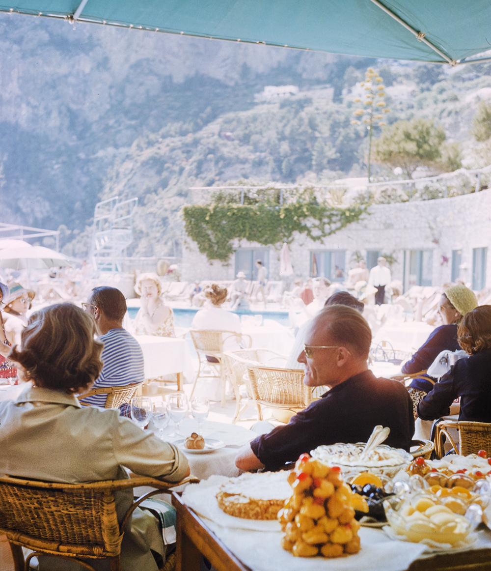 Lunch In Capri - Galerie Prints - Premium Photographic Prints