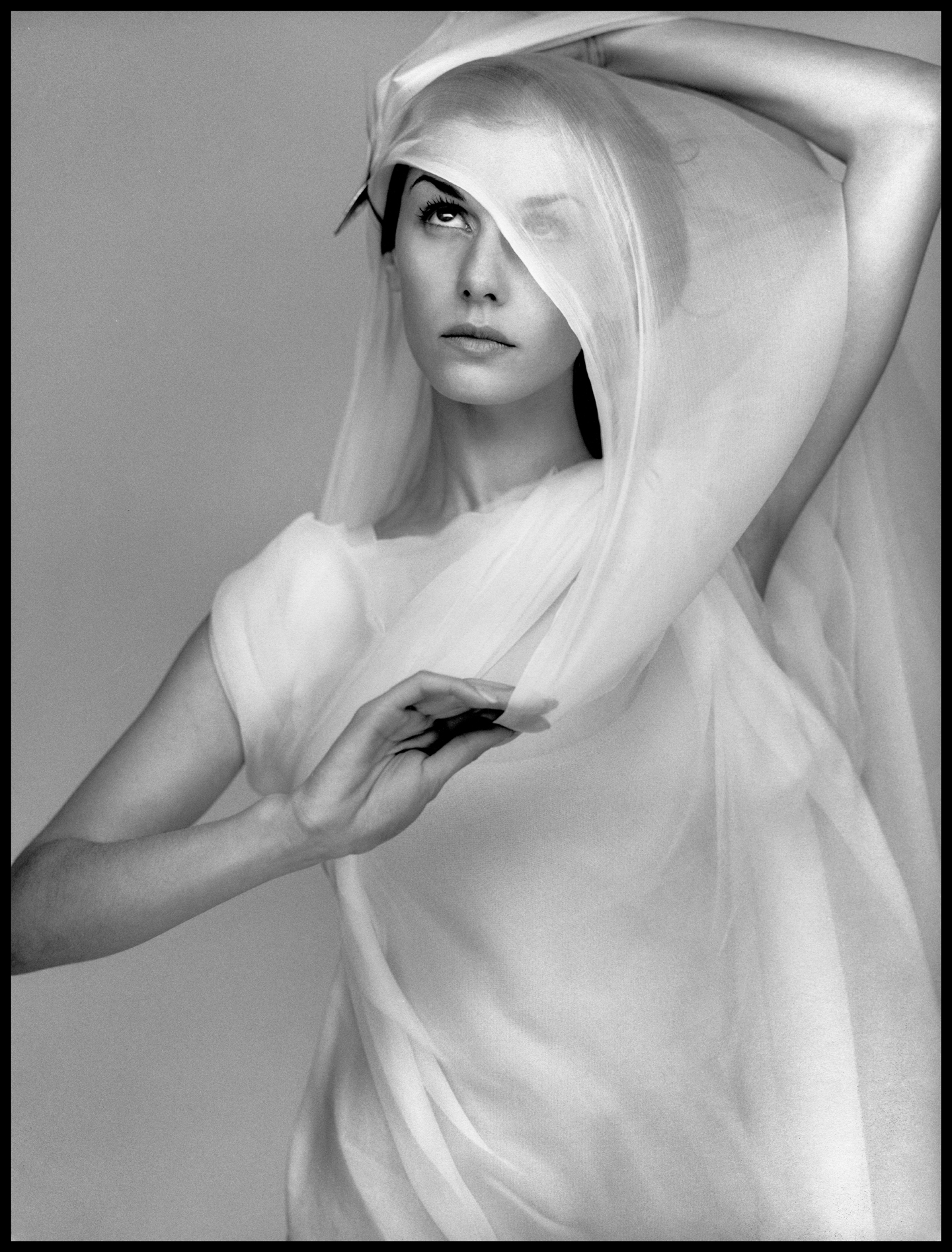 Emma Shapplin - Galerie Prints - Premium Photographic Prints